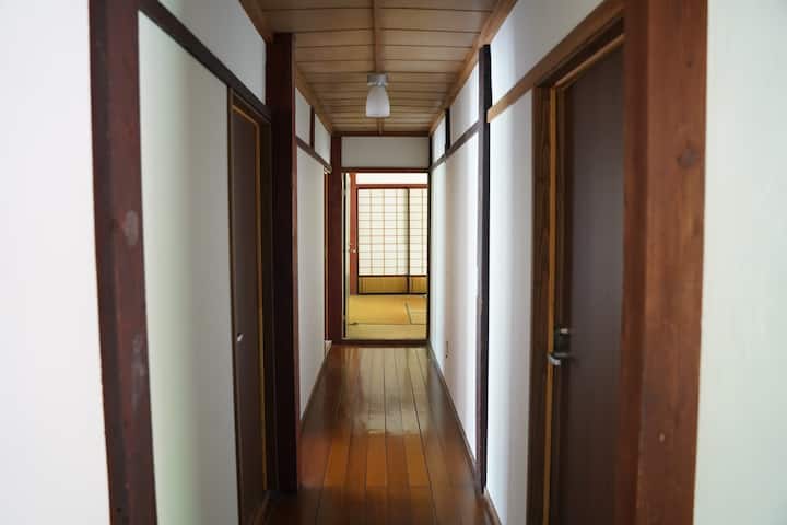 シンプルな畳の3名部屋 | 世界遺産まで徒歩10分 - Shirakawa