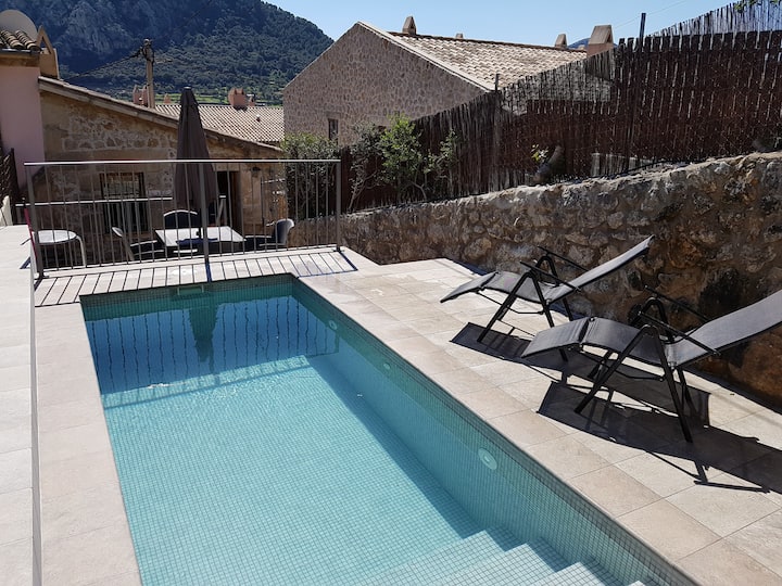 Casa De Poble Amb Piscina - Pollensa