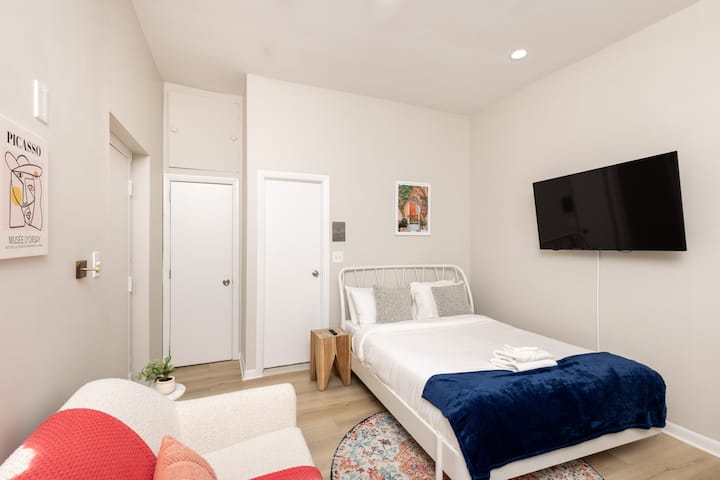 Cozy Studio Near Prudential Ctr - Boston, MA