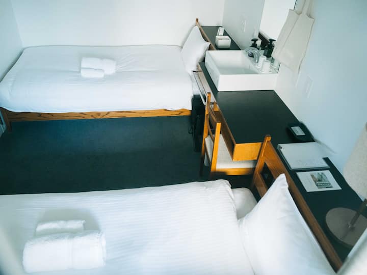 Standard Twin Room(share Toilet & Shower) - Japan