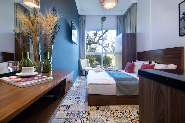 Teta Latifa's Studio In Mar Mikhael - Beirut