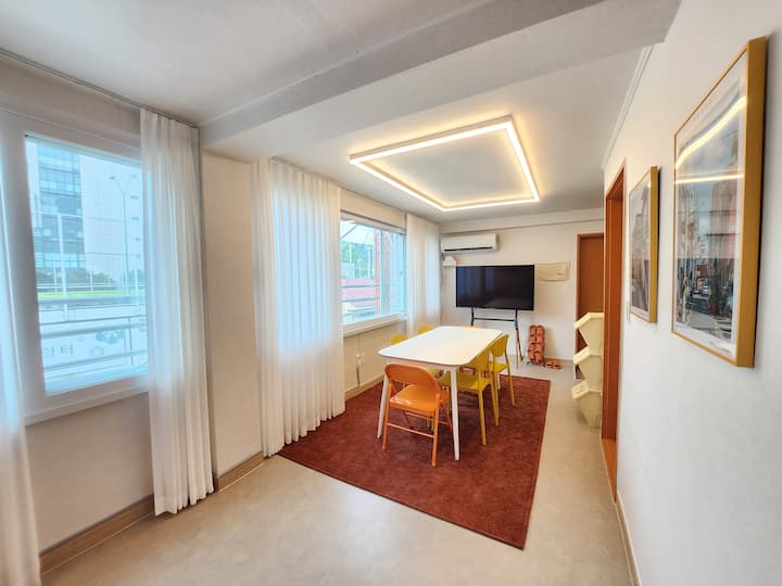 [이4] (이화여대/이대역) 4층 이대역 도보8분 방3개 욕실1개  No Elevator - Seoul