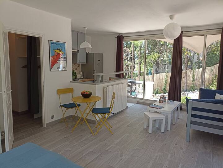Studio Im Grünen Mit Pool - French Riviera