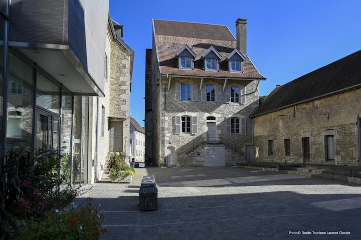 Les Muses, Mi-gîte 9 Avec Spa - Ornans