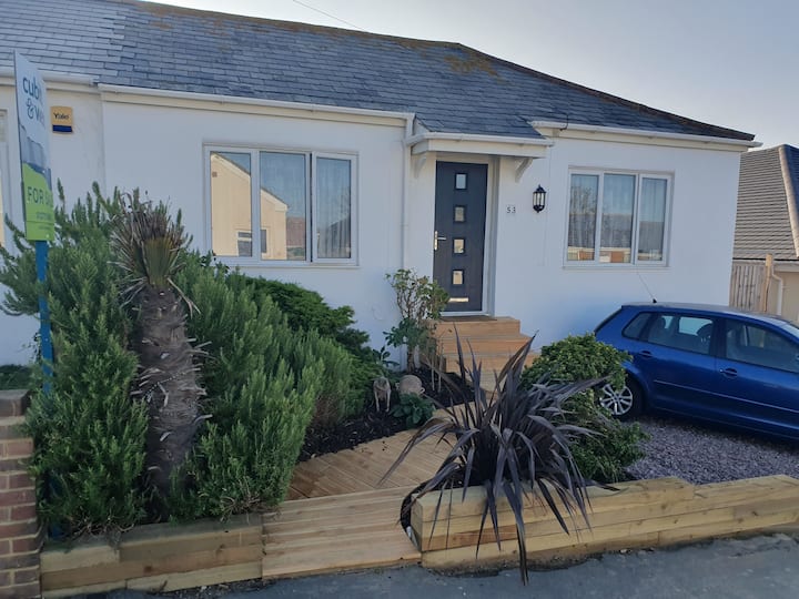Double Room In Modern Bungalow - Seaford