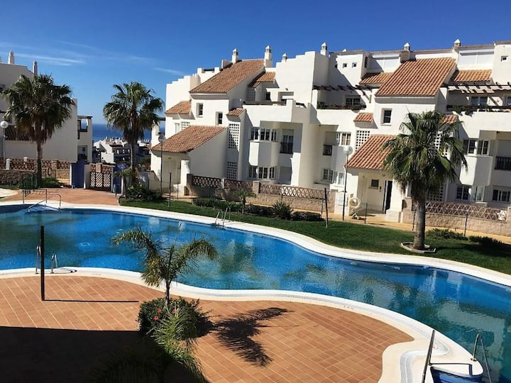 Bonito Y Tranquilo Apartamento - Benalmádena
