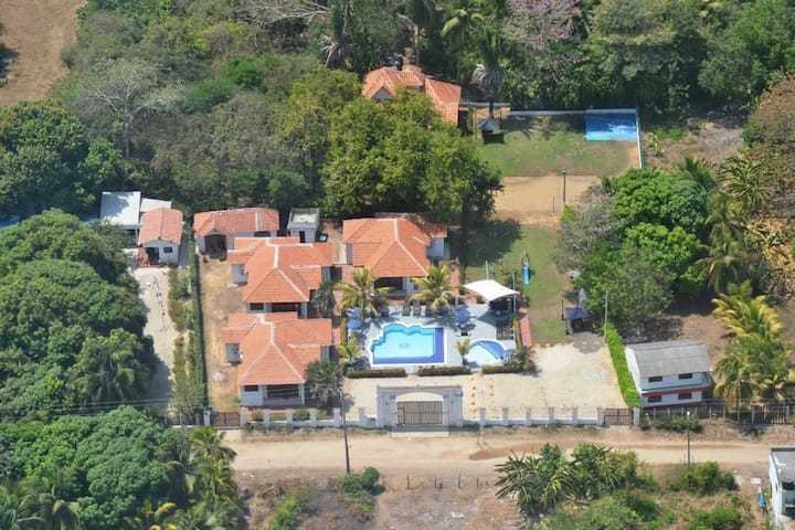 Cabaña Con Piscina En Condominio Atlantis 03 - Covenas