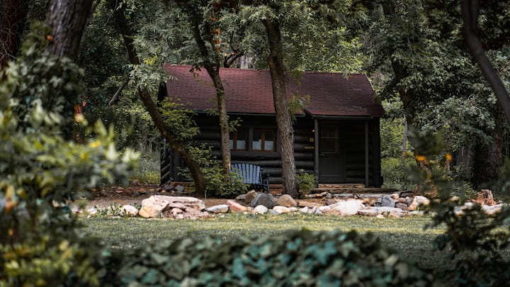 Scenic Cabins, Creek Access; Random Assignment - Munds Park, AZ