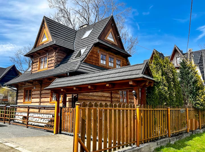 4 Bedroom Mountain Chalet With Highlander Charm - Zakopane