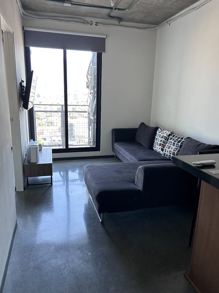 Cómodo Y Céntrico Departamento De 2 Recámaras - Monterrey