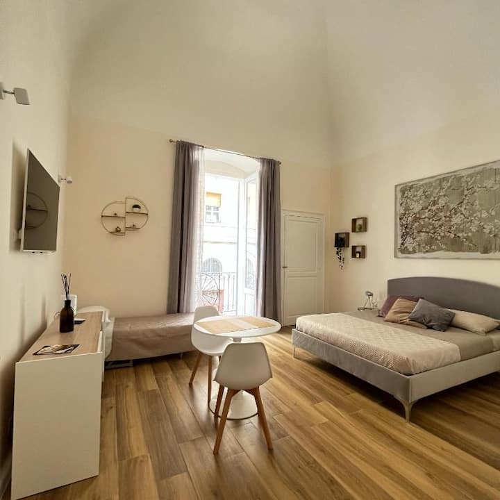Suite In Period Building - Bari