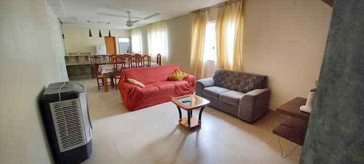 Casa Espaçosa Em Gv - Governador Valadares