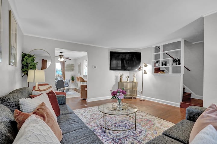 Towson Center Bnb - Parkville, MD
