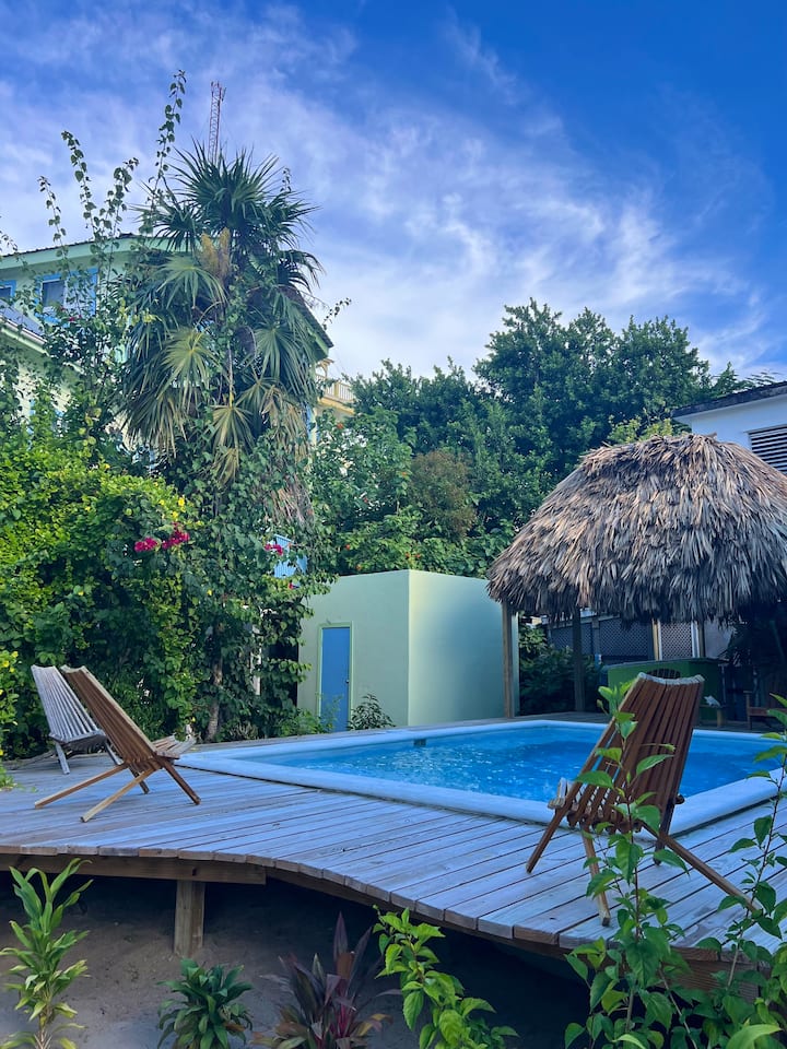 Ambergris Caye Vacation Rentals with a Fire Pit - Corozal District ...