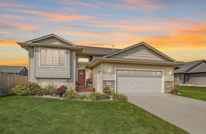 Great East Side Home! - Harrisburg, SD