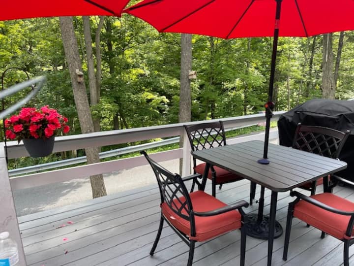 River View Retreat - Ithaca, NY