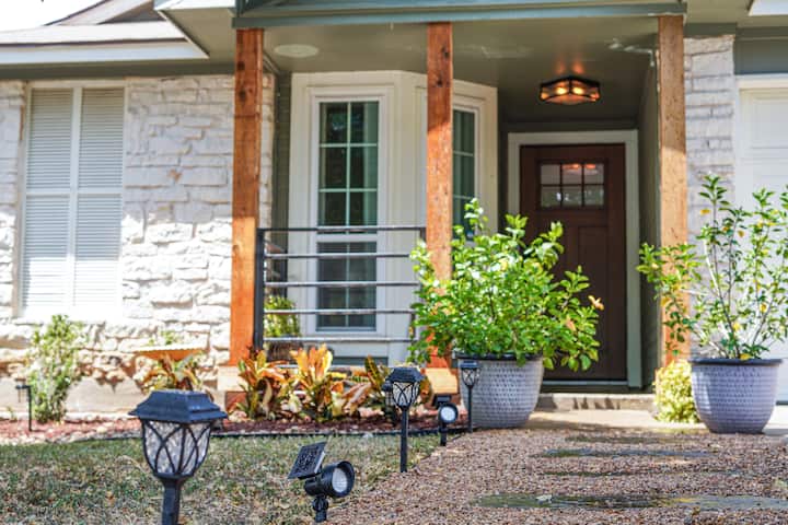 Cozy Walnut Creek Home In Austin - Austin, TX