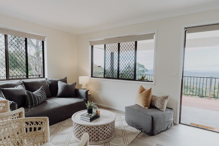 Private Acreage Oasis | Ocean Views | Pets Ok - Landsborough