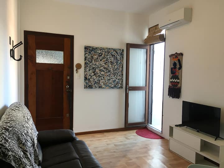 Peaceful Apartment In Privilege Area - Montevideo