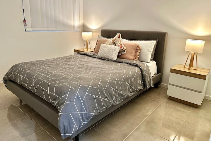 1br Stay By Sydney Olympic Park & Qudos Bank Arena - Auburn