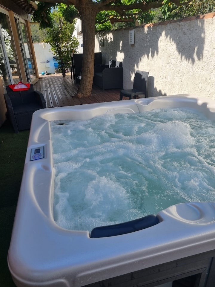 Villa De Vacances 8 Personnes - Tolone