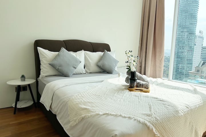 Serene City Escape | 3br With Kl View Up To 8 Pax - Kuala Lumpur