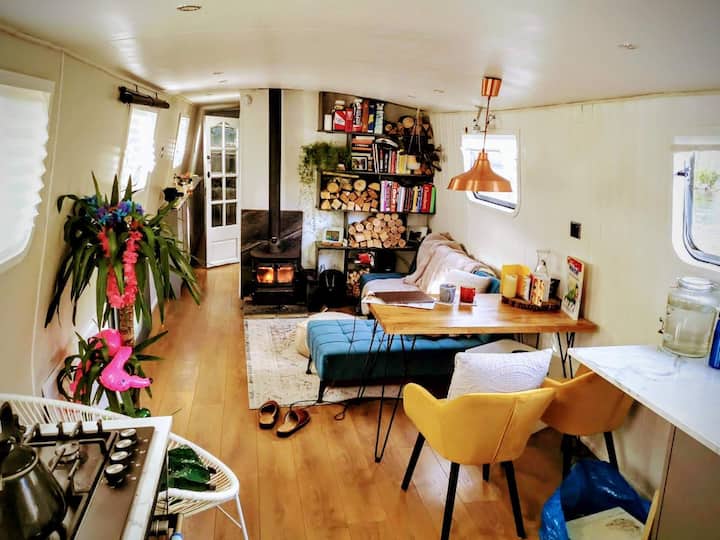 Beautiful Widebeam Boat - London - London