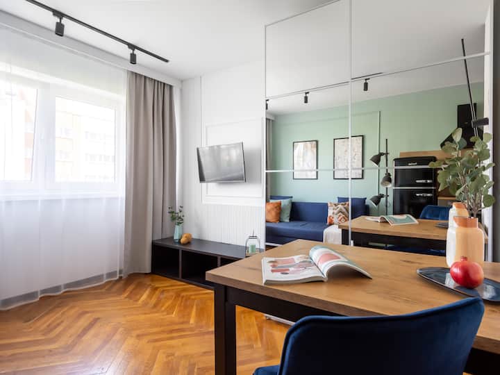 Cozy And Quiet Studio Next To A Park - Varšava