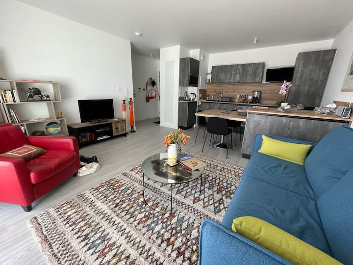 T2 - Grand Balcon - Parking - Linge Inclus - Vannes