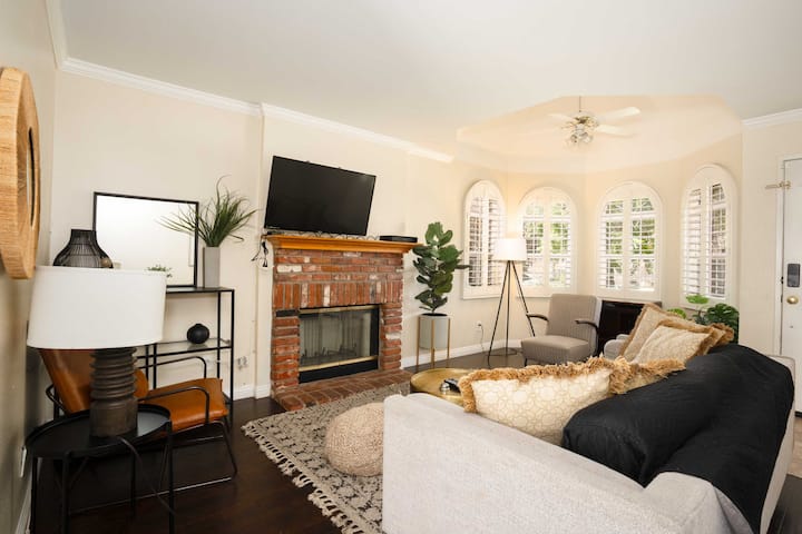 Charming 4br Retreat - Near Old Town Monrovia - Rosemead, CA