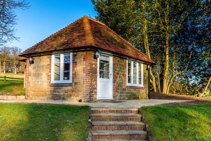 The Bothy At Cowdray - Midhurst