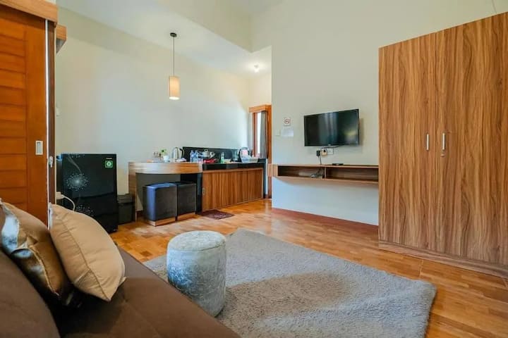 Private Kitchen And Carport Sanur - Sanur
