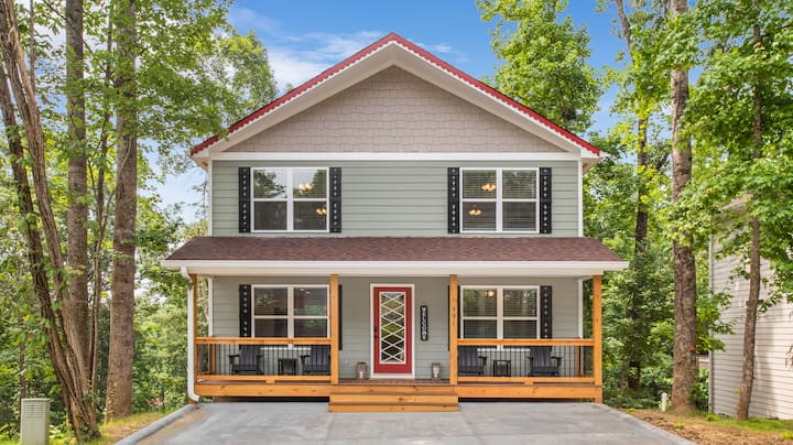 Serene Mountain Views In Helen | Hot Tub + Games - Helen, GA