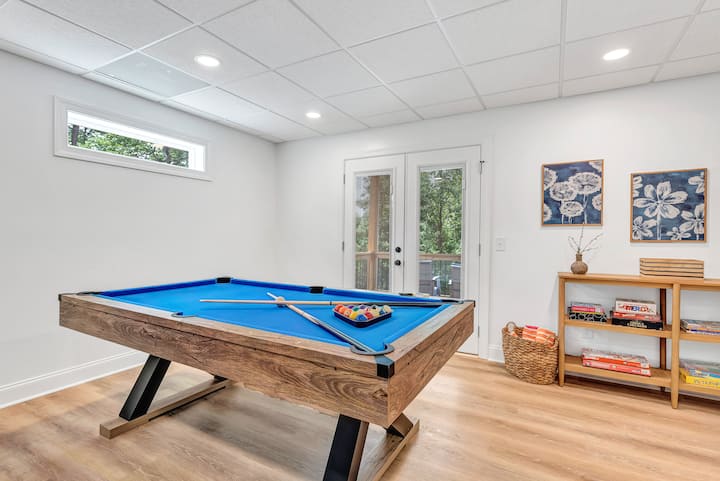 Family Yonah Mountain Retreat | Hot Tub + Games - Helen, GA