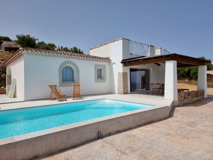 Villa Del Colle 2 Con Piscina Privata E Vista Mare - Budoni