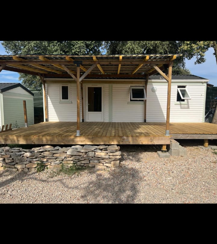 Mobil Home Terrain Privé - Nîmes
