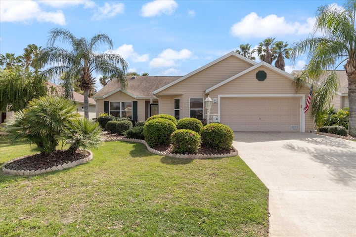 Home W/lanai,grill,walking To Pool/activity Center - The Villages, FL