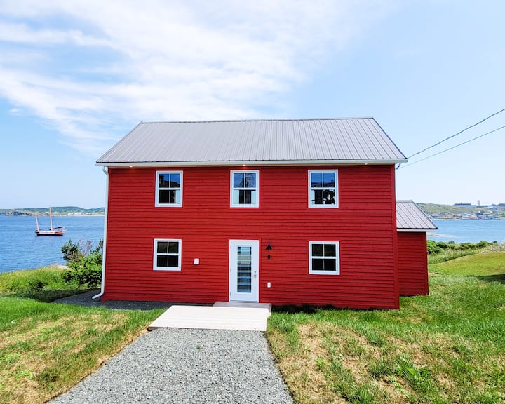 Loveridge House | Twillingate & Beyond - Newfoundland and Labrador