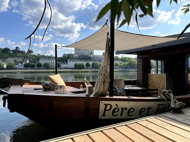 "Entrenous-la Toue" Une Nuit Sur Un Bateau - Saumur
