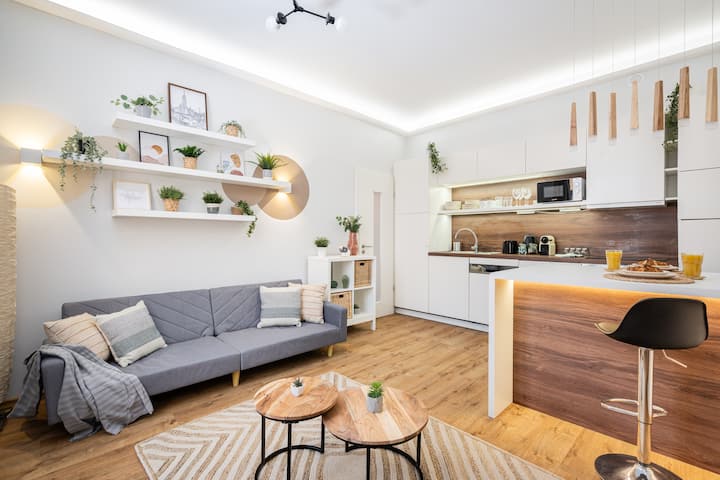 Peaceful Oasis - Ac, New! - Budapest