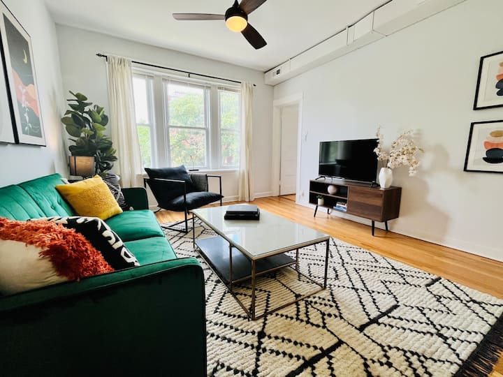 Colorful & Peaceful Boho-chic Unit In Logan Square - East Village - Chicago