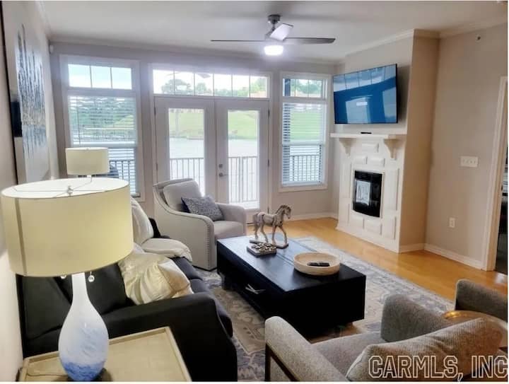 Lake Hamilton Hideaway-boats-dock-family Friendly - Hot Springs, AR