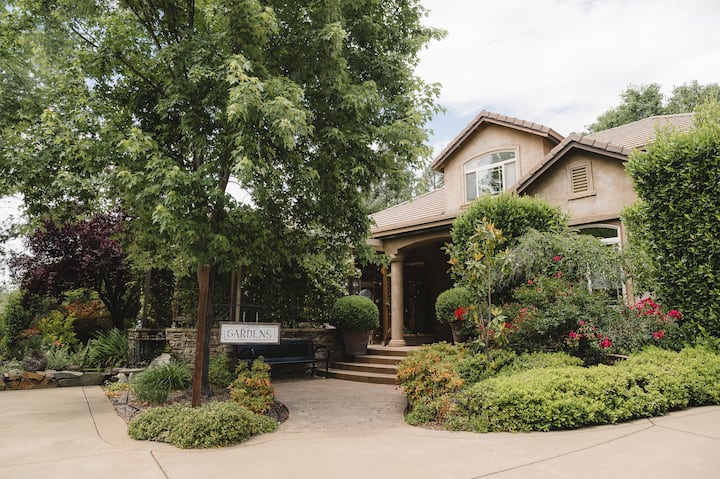 Gold Hill Gardens-full House - Auburn, CA