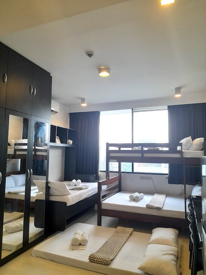 14b Walking Distance To Ayala & It Park W/ Wifi - Cebu