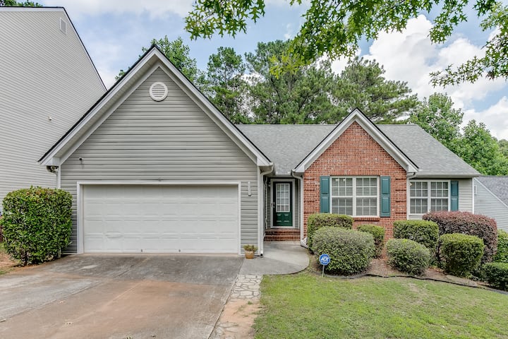 Ranch Home With Basement Entertainment - Buford, GA