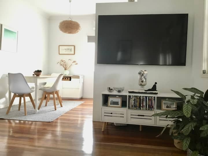 Wayamba - Beachside Home In Mudjimba - Mudjimba