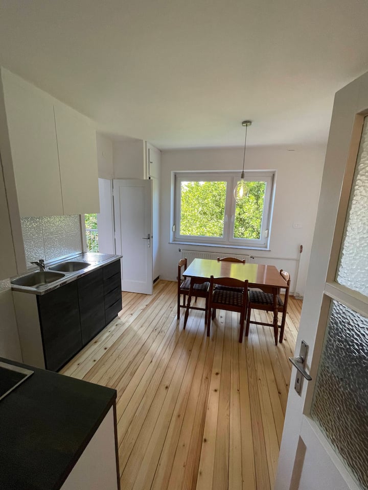 Spacious Apartment - Green & Peaceful Community - Ljubljana