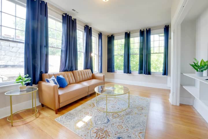 Historic 1925 Apt Near Downtown! - Raleigh, NC