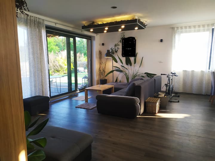 Fully Equipped Wooden House. - Pardubice