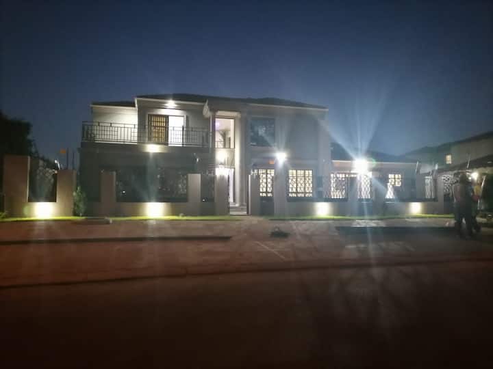 Lady D Exclusive Abode - Polokwane